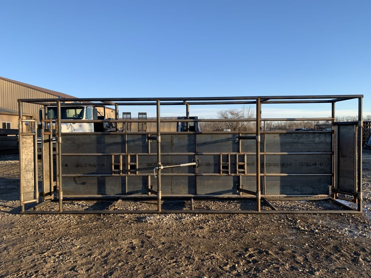 Cattle Handling Equipment - Frontline Fencing